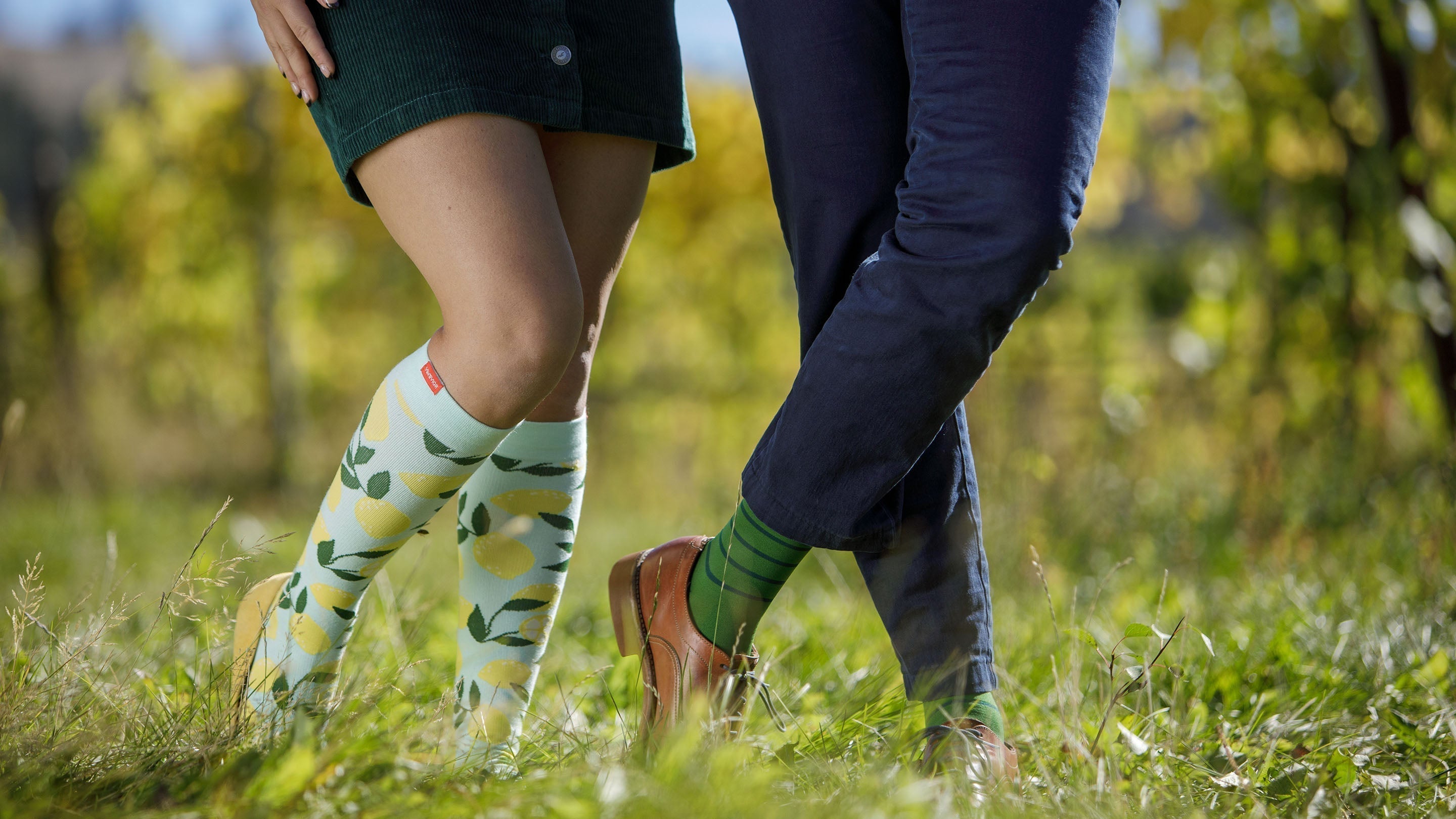 What is the Correct Way to Wear Compression Socks? | VIM & VIGR